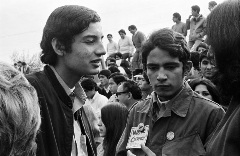 Historical Photos from the 1968 East L.A. Walkouts - United Way L.A.